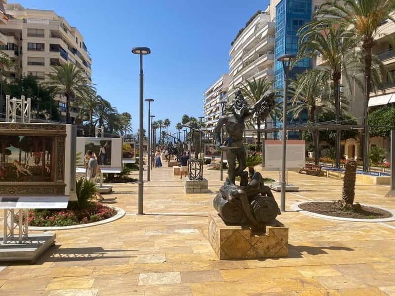 Marbella: Guided, PRIVATE city tour with tapas tasting - Exploring the Old Town: Narrow Streets and Historic Squares