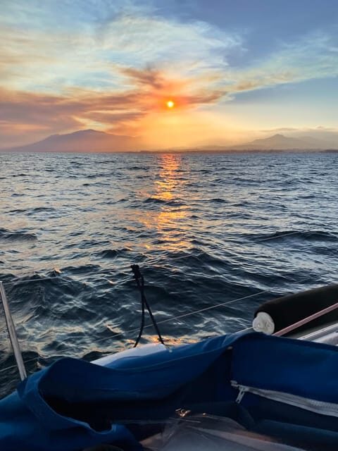 Marbella: Sunset Luxury Sailing Cruise in Puerto Banús - The Itinerary: What to Expect