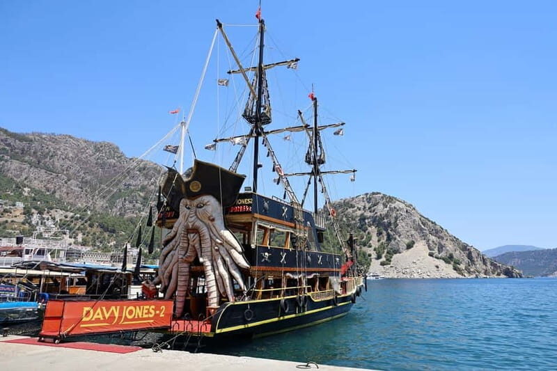Marmaris: Pirate Boat Trip with Meal, Drinks and Transfer - Detailed Look at the Itinerary
