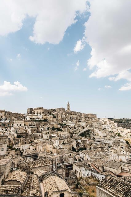 Matera: Private or Group Walking Tour & Cave House Admission - Exploring the Sassi di Matera: What You Can Expect