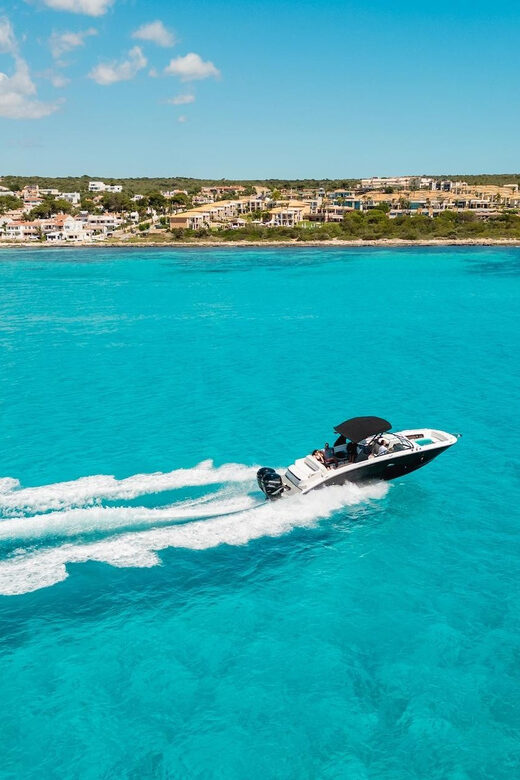 Menorca - Private Boat Charter all-inclusive - Half day - The Highlights: Comfort, Convenience, and Authenticity