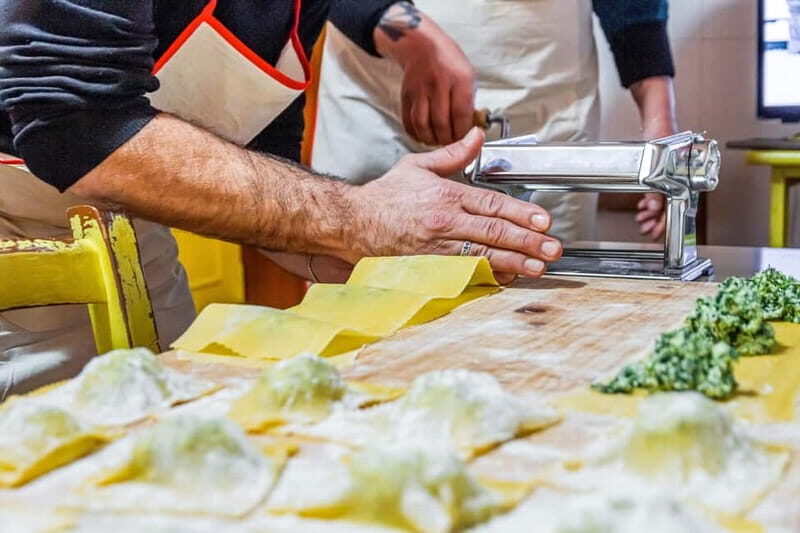 Messina: Share Your Pasta Love in Local's Home - Why Travelers Say This Experience Excels