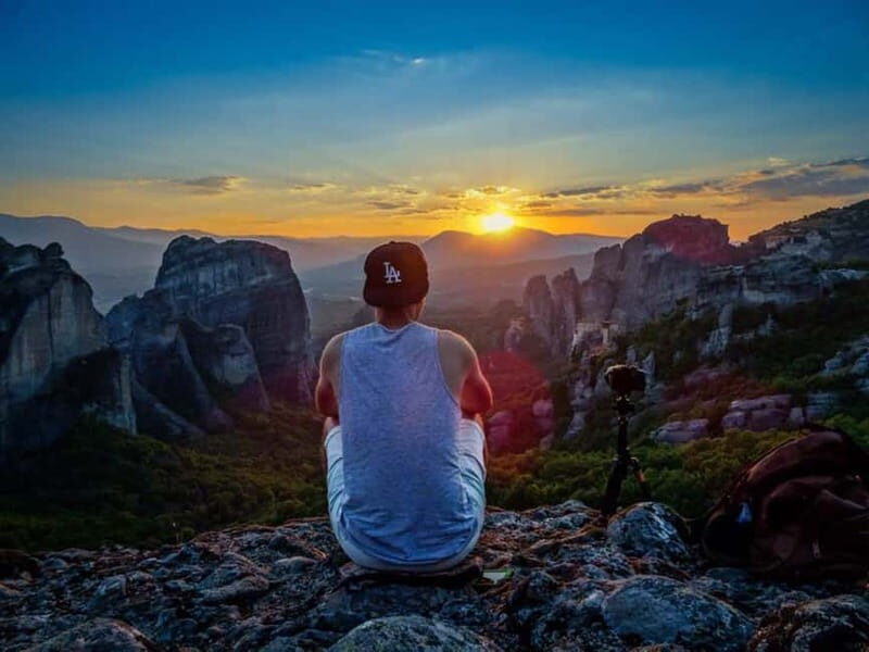 Meteora: Majestic Sunset Tour & Monasteries with Local Guide - What Makes This Tour Stand Out