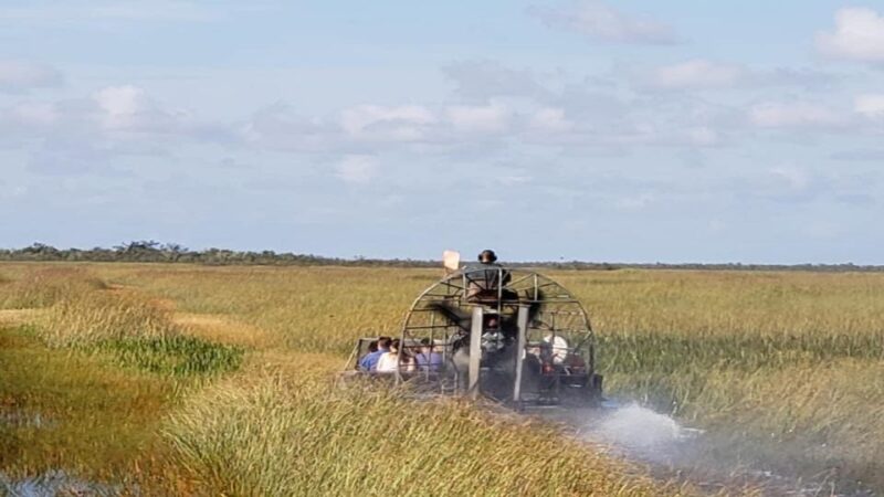 Miami: Original Everglades Airboat Tour & Alligator Exhibit - Location and Accessibility