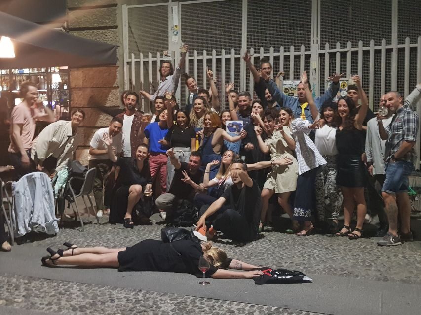 Milan: Bar-Hopping Tour with Welcome Drink - Key Points
