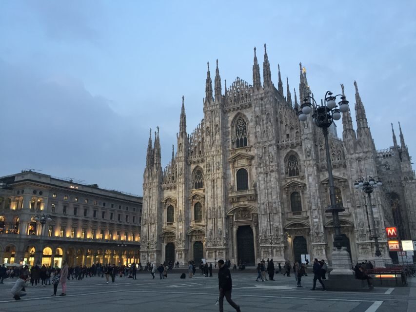Milan by Night 2-Hour Walking Tour - The Itinerary Breakdown: Why It Works