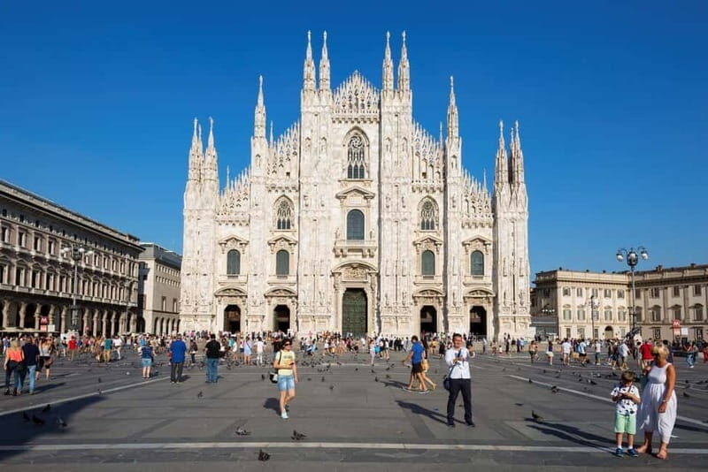 Milan: Duomo Tour with Priority Entry & Rooftop Access - The Itinerary Breakdown