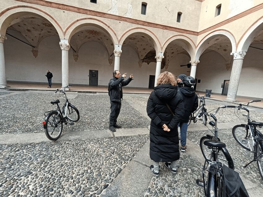 Milan: ELECTRIC-Bicycle Tour Live Tour Guide 3 hours & half - Who Is This Tour Best For?