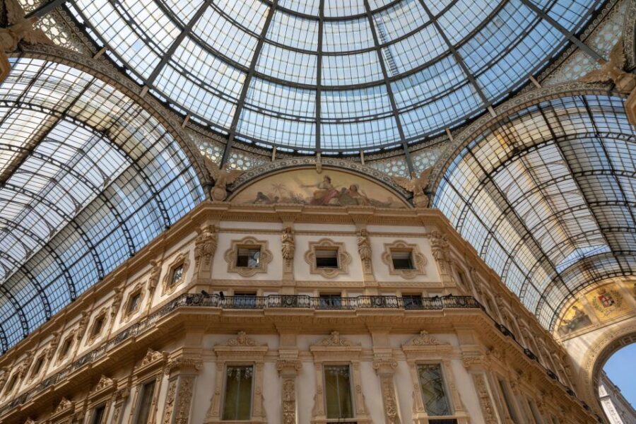 Milan: Express Walk with a Local in 90 minutes - What to Expect on This Express Walk