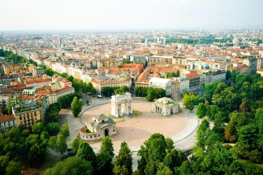 Milan Family Discovery Walk: Piazzas and Castles - The Experience and Value