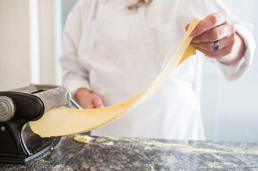 Milan: Pasta and Tiramisu Cooking Class With Local Chef - What to Expect: An Italian Cooking Day