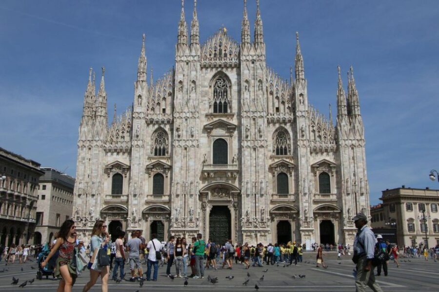 Milan: Private Sightseeing & Shopping Tour with a Local - Who’s This Tour Best For?