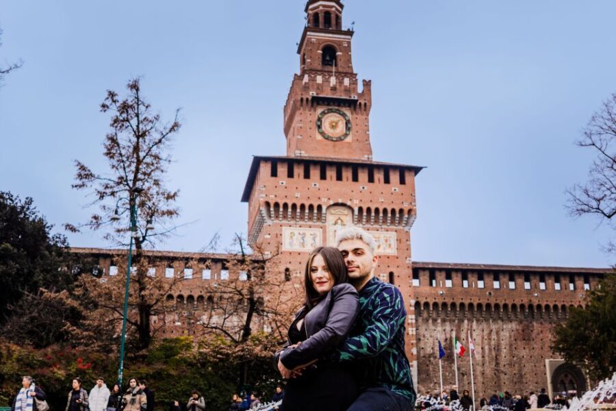 Milan: Professional Photoshoot Outside Sforza Castle - Why Choose This Photoshoot?