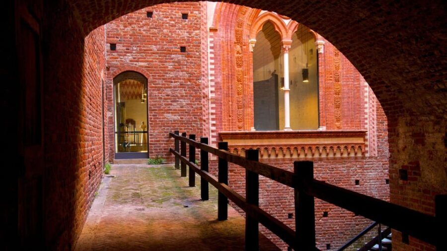 Milan: Sforza Castle and Michelangelo's Masterpieces Tour - FAQ