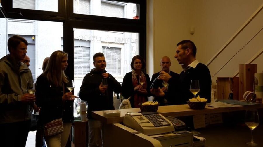 Milan: Wine Tasting with an Italian Sommelier - The Breakdown: What to Expect