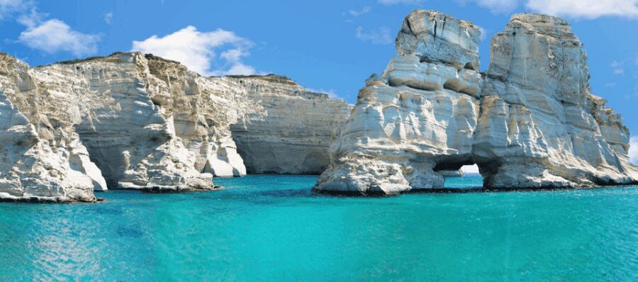 Milos: Rent a boat without License - What to expect during your boat day