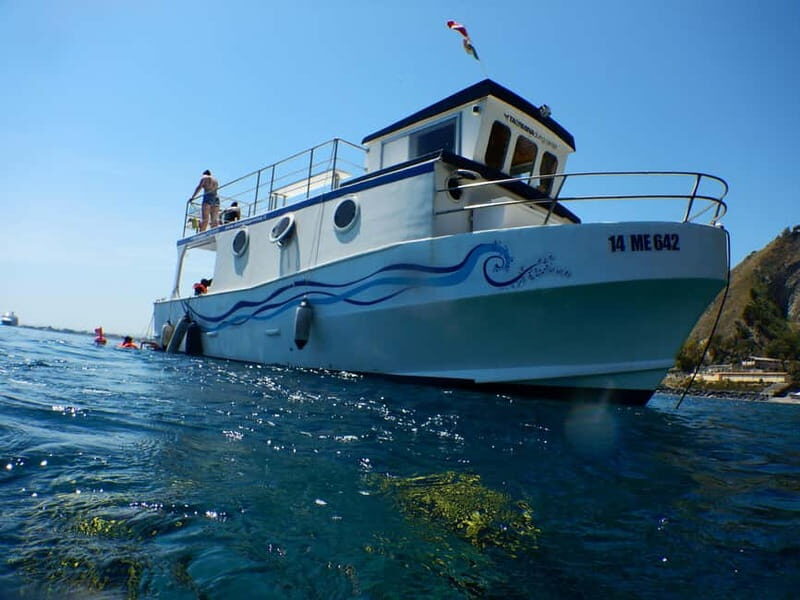 Mini-cruise Isola bella with snorkeling from Giardini Naxos