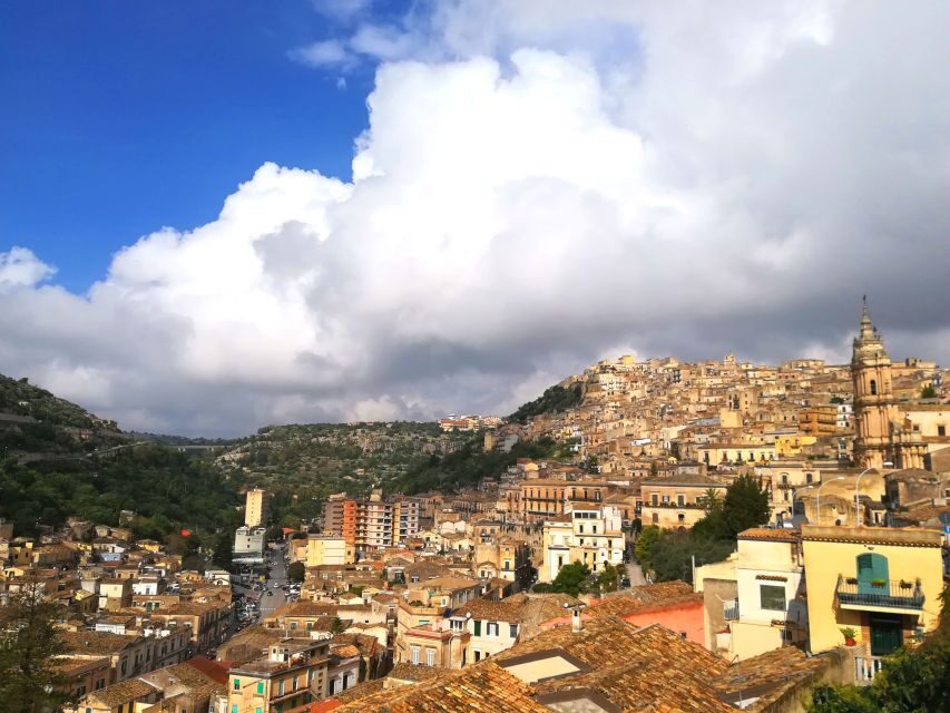Modica private tour: the chocolate town in Sicily - Discovering Modica Bassa and Its Highlights