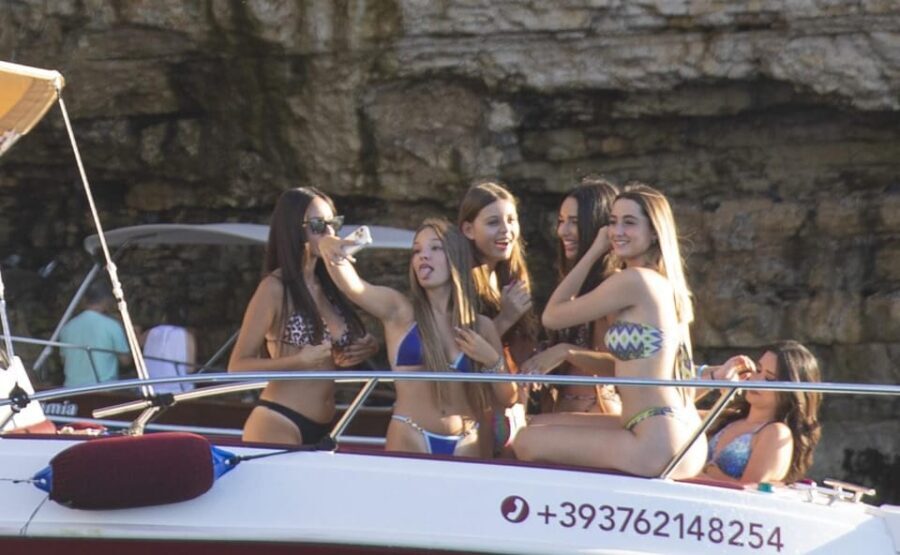 Monopoli: Exclusive Shared Boat Tour - FAQs