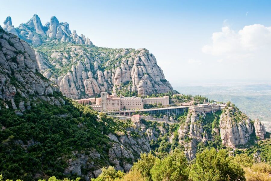 Montserrat: Private 5-Hour Tour from Barcelona - What Makes This Tour Stand Out?