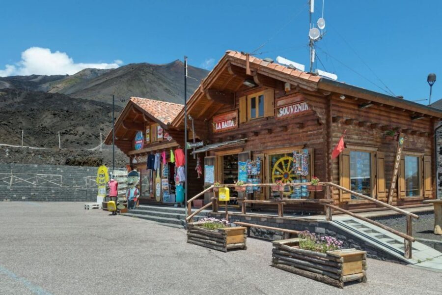 Mount Etna Tour to 1900m from Taormina - Why Travelers Love This Tour