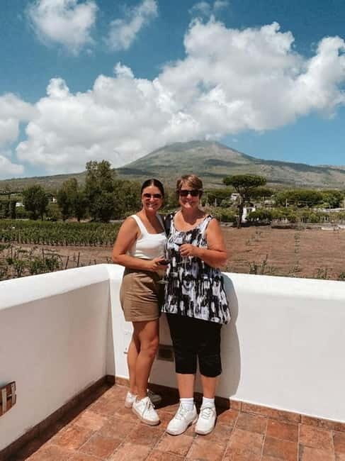 Mount Vesuvius: 5 Wine Tastings with Tour & Lunch Included - A Closer Look at the Experience