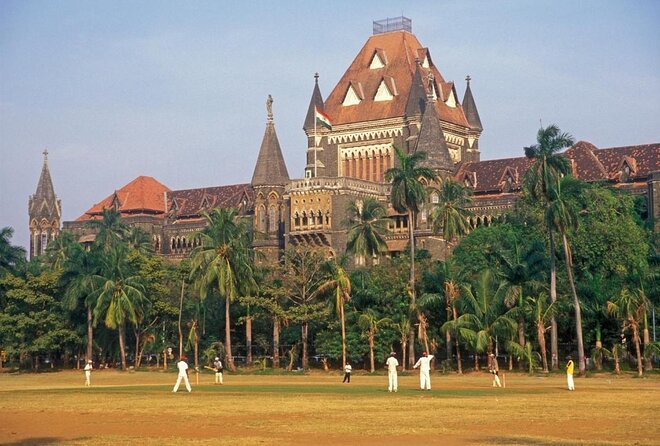 Mumbai 3 days package - Sightseeing, Food, Shopping, Slum, Bollywood & Kanheri - Key Points