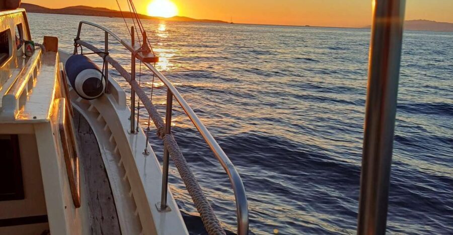 Mykonos Private Sunset tour with traditional boat - The Experience: Detailed Breakdown