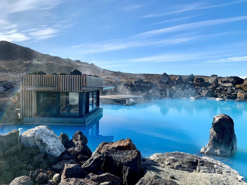 Mývatn: Myvatn Nature Baths Admission Ticket - What is the Myvatn Nature Baths Experience?