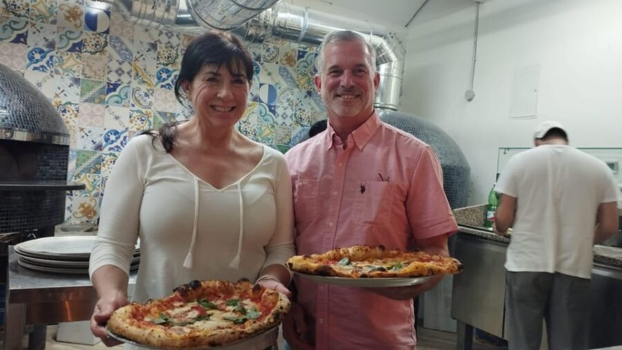 Naples: Pizza Making Class with Neapolitan Chef and drink - Who Will Love This Experience?