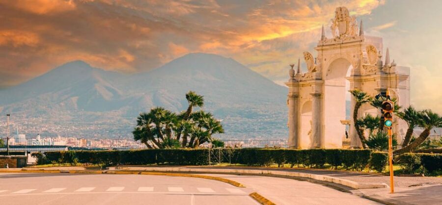 Naples: sunrise gulf tour with typical breakfast by the sea - Why This Tour Works