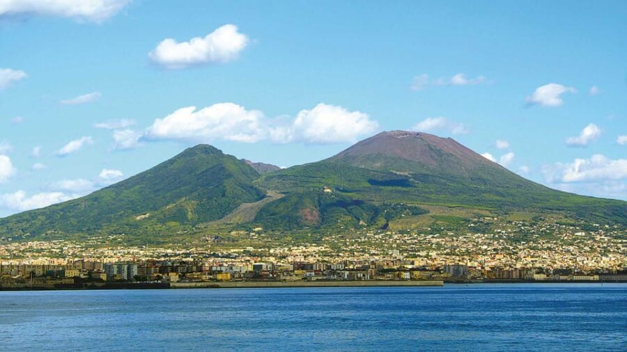 Naples: Vesuvius and Wine Tasting Experience - What Sets This Tour Apart?