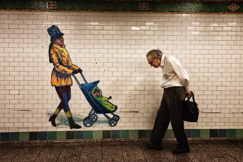 New York City:Subway Stations, Murals, and People Photo Tour - Exploring the Vibrant Heart of New York City: Subway Stations, Murals, and People Photo Tour