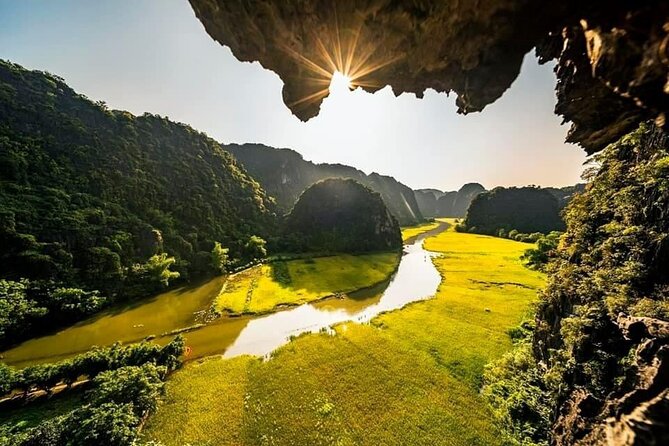 Ninh Binh Vespa Start from Hanoi + Boat + Villages +Rice Paddies - Key Points