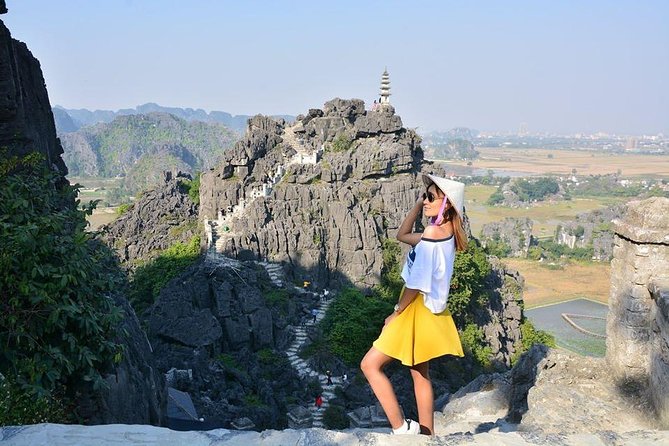 Ninh Ninh daily tour: Am Tien Cave- Mua Cave and Trang An boat ride - What the Tour Offers: A Deep Dive into the Itinerary