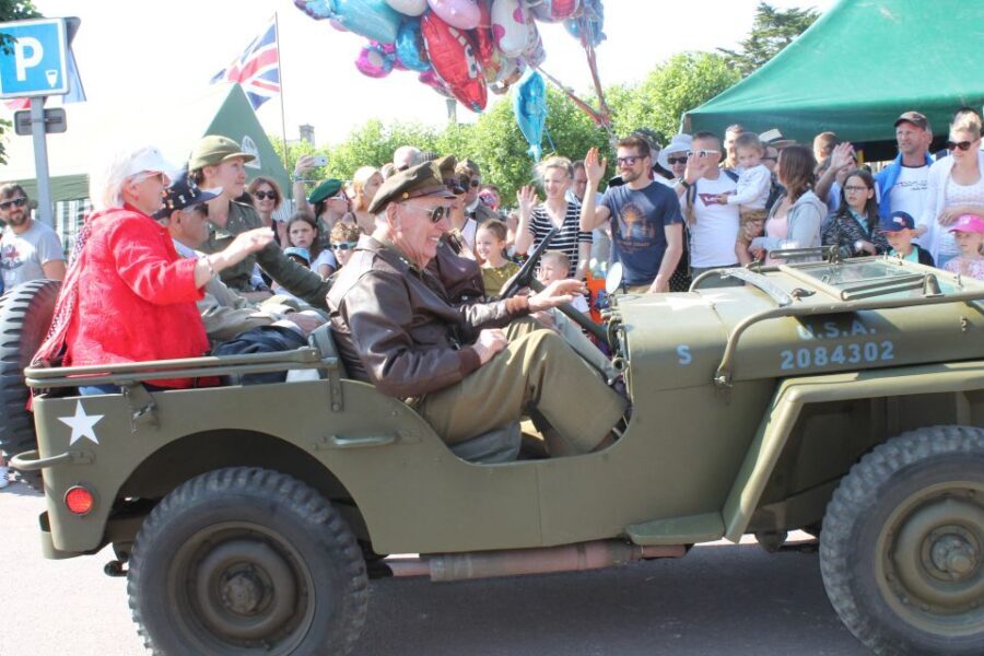 Normandy D-Day Beaches Private Tour US sector from Caen - FAQ
