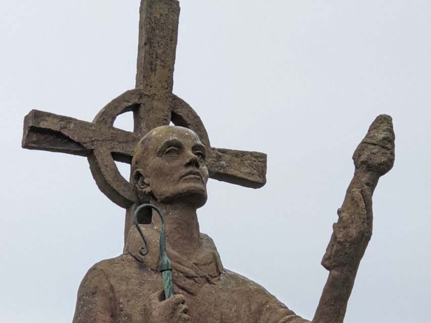 Northumberland: Private Bamburgh and Lindisfarne Guided Tour - Authentic Experiences and Insights