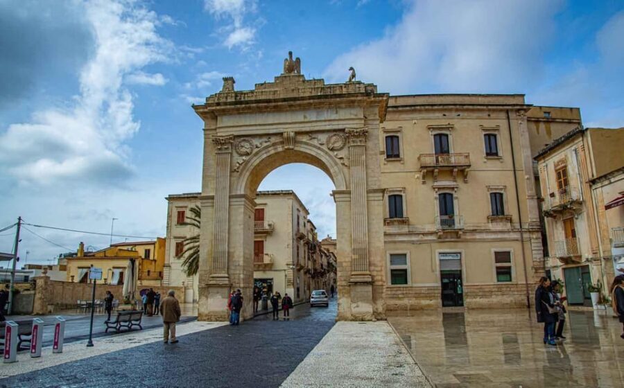 Noto and Modica: Private Tour with Artisan Chocolate Tasting - Considerations and Tips