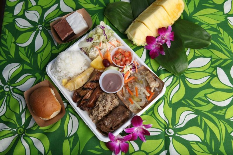 Oahu: Germaine's Traditional Luau Show & Buffet Dinner - Introduction