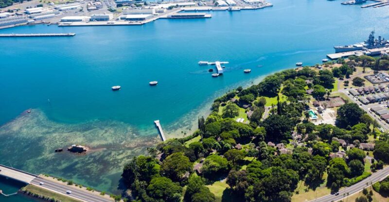 Oahu: USS Arizona Memorial and City Highlights Tour - Key Points