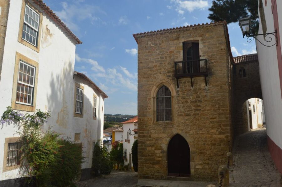 Óbidos: Medieval Tales & Secrets Spots Guided Walking Tour - Who Will Love This Tour?