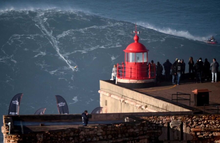 Óbidos & Nazaré Private Tour - Nazaré: The Coastal Powerhouse
