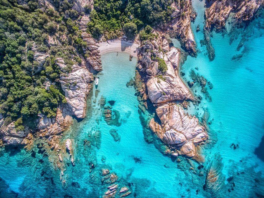 Olbia: Tavolara and Molara Snorkeling Boat Tour