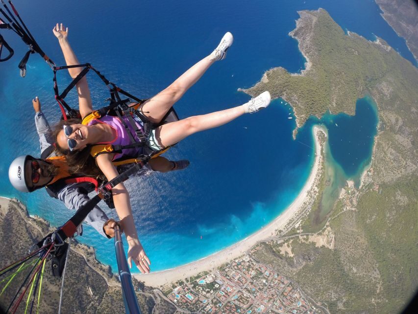 Oludeniz: Tandem 30-Minute Paragliding Flight - What to Expect During Your Flight