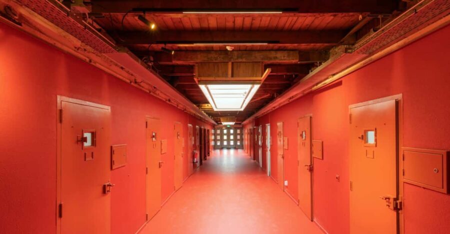 Oranjehotel World War II Prison Entrance Ticket - Who Will Benefit Most from This Tour?