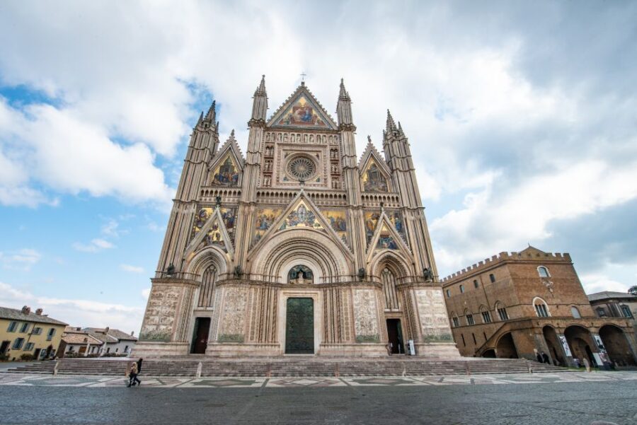 Orvieto Walking Tour including Duomo tickets - What Sets This Tour Apart