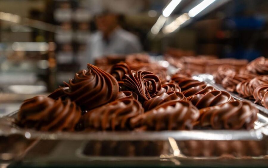 Oviedo : Tour with tasting of Moscovitas and other Asturian sweets - Why This Tour Works Well