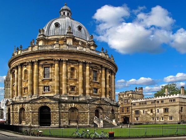 Oxfords Famous Alumni: Self-Guided Story Puzzle Walk - Key Points