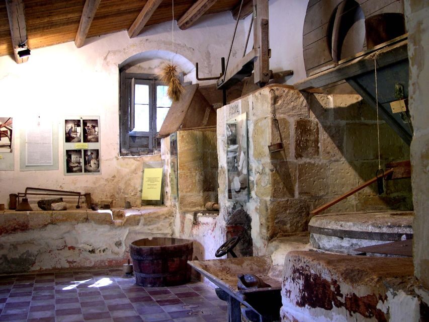 Palazzolo A.: from corso Vittorio Emanuele to the watermill - What Makes This Tour Stand Out?