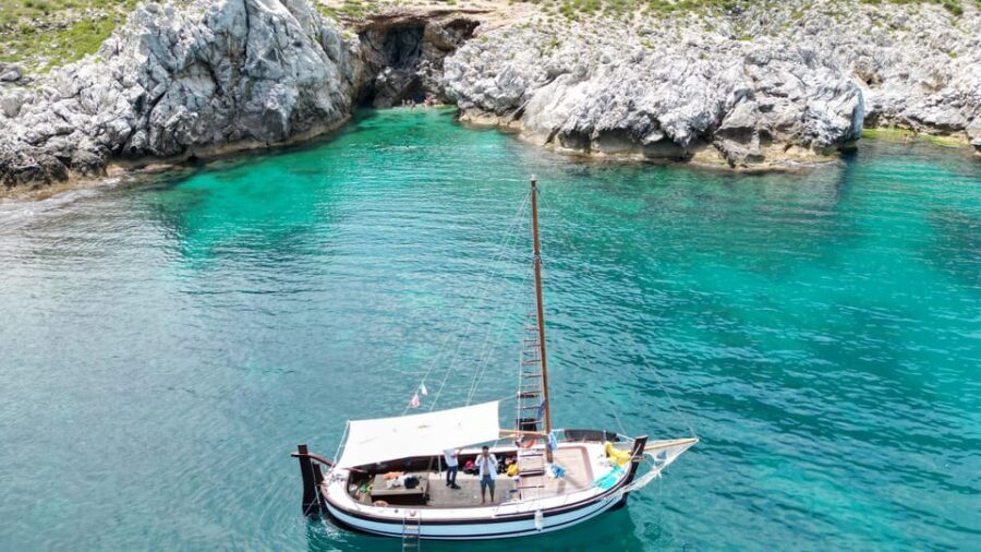 Palermo: boat tour among caves and breathtaking landscapes - What’s Included & What’s Not